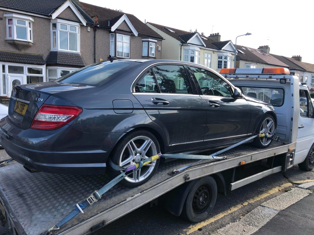 Car Recovery | East London Car and Van Recovery | 07453317223